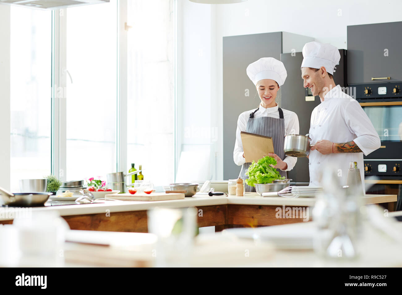 Cooking note hi-res stock photography and images - Alamy