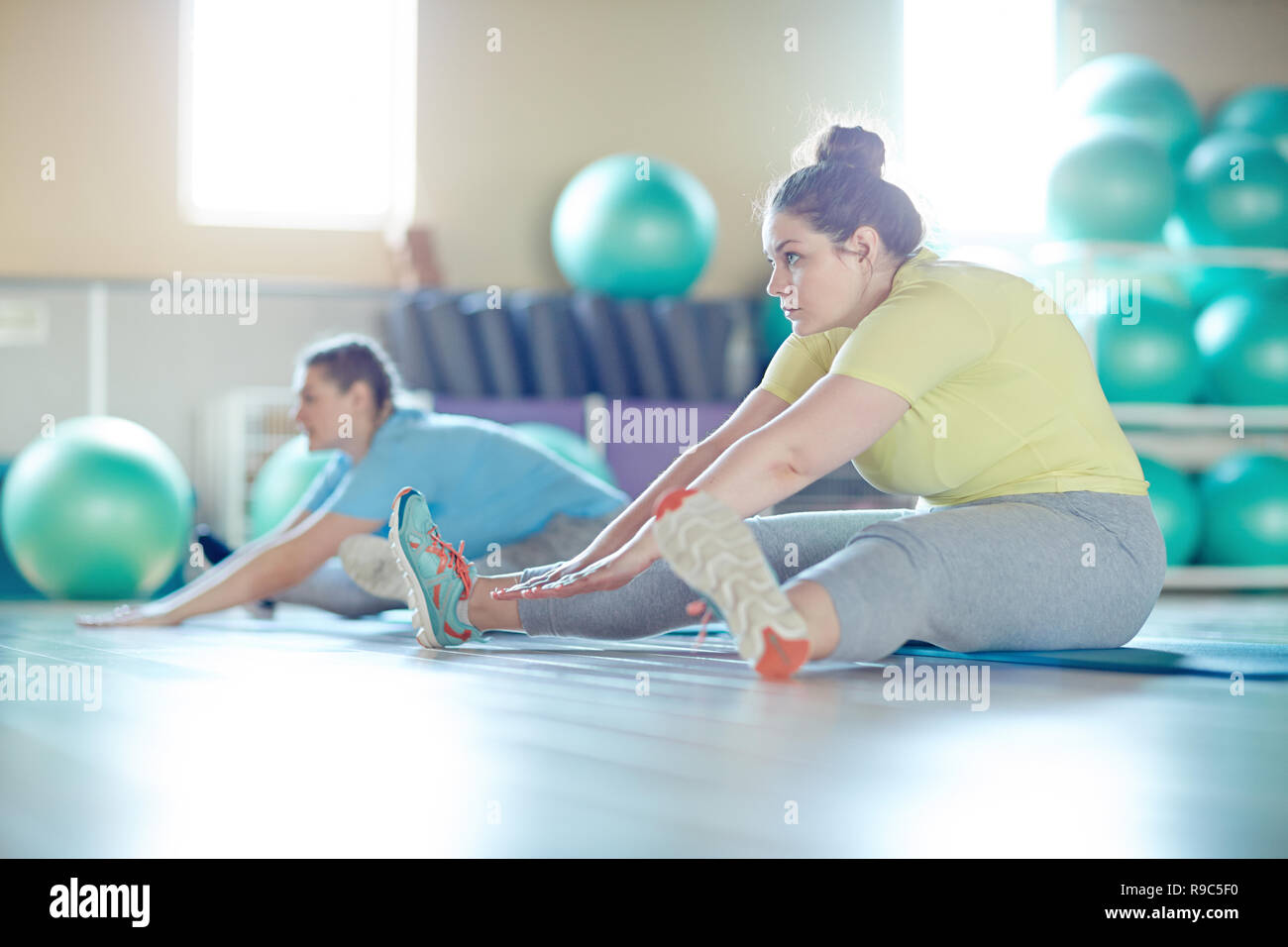 Overweight woman person exercising hi-res stock photography and images ...