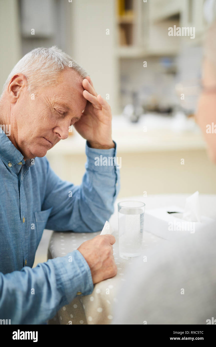 Man troubled hi-res stock photography and images - Alamy