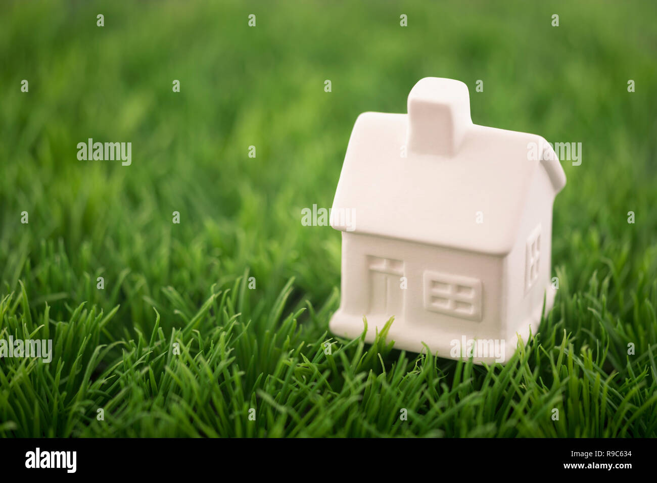Model little house on hi-res stock photography and images - Alamy
