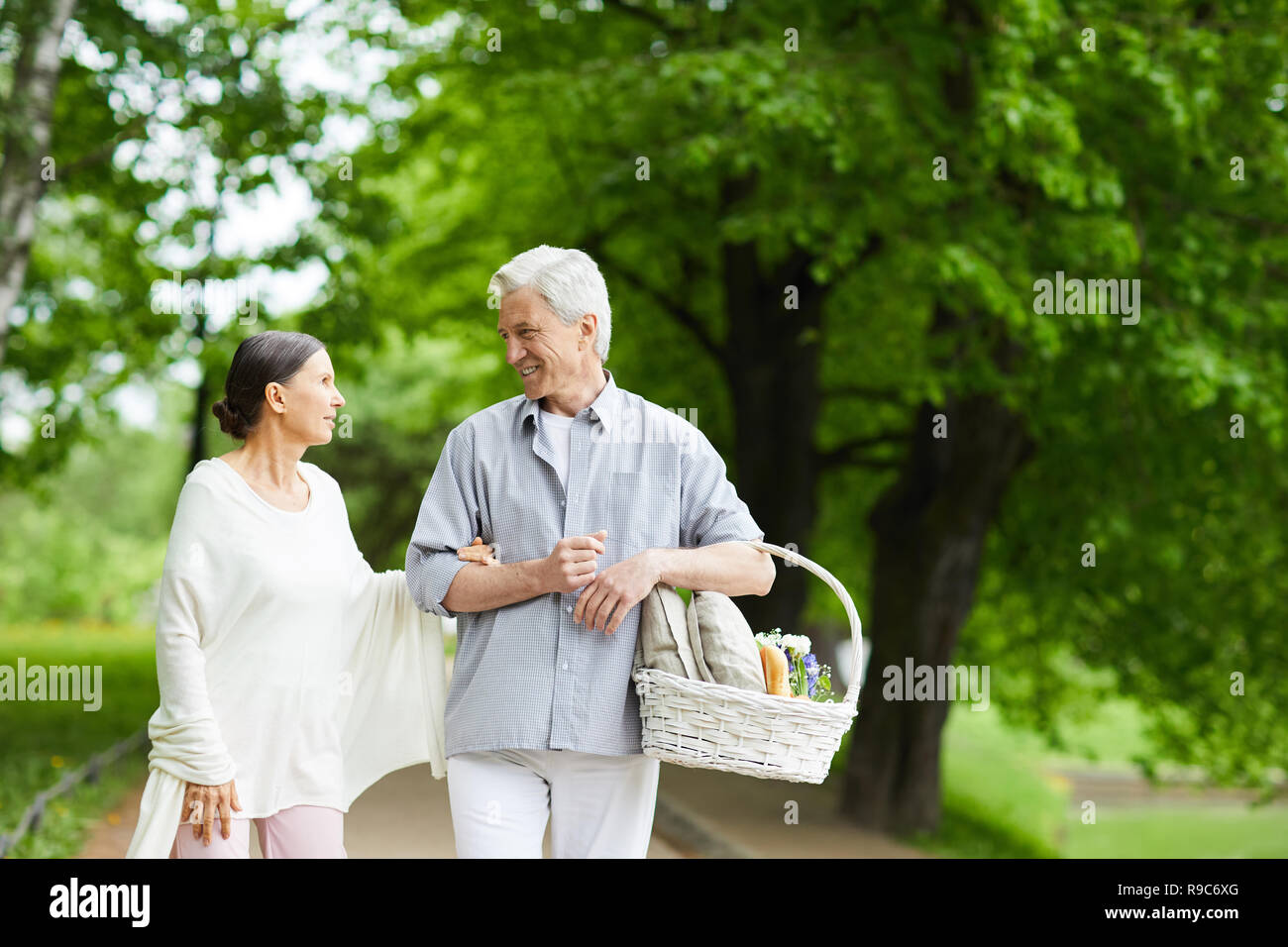 Walk of seniors Stock Photo - Alamy