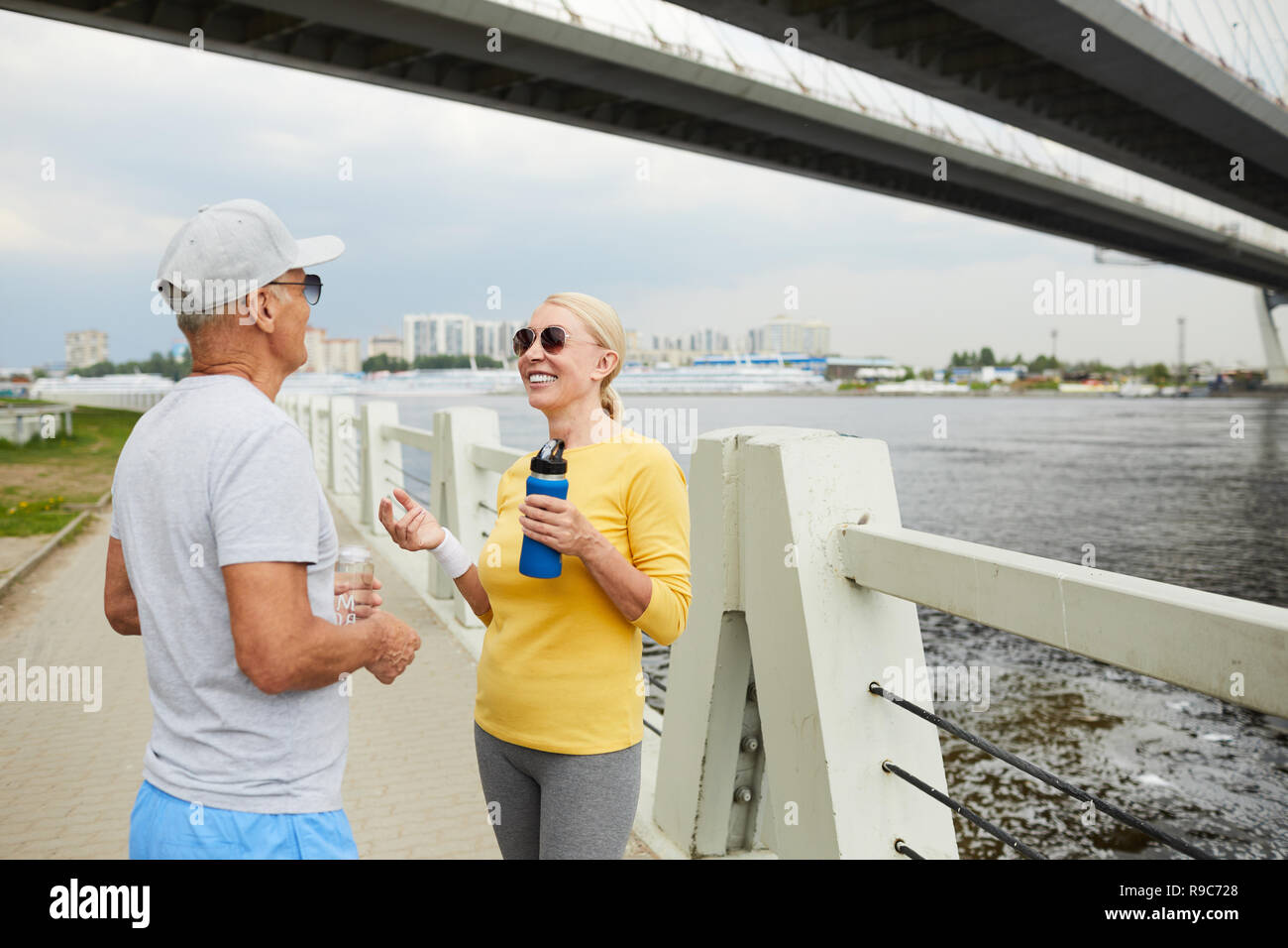 Body refreshment hi-res stock photography and images - Alamy