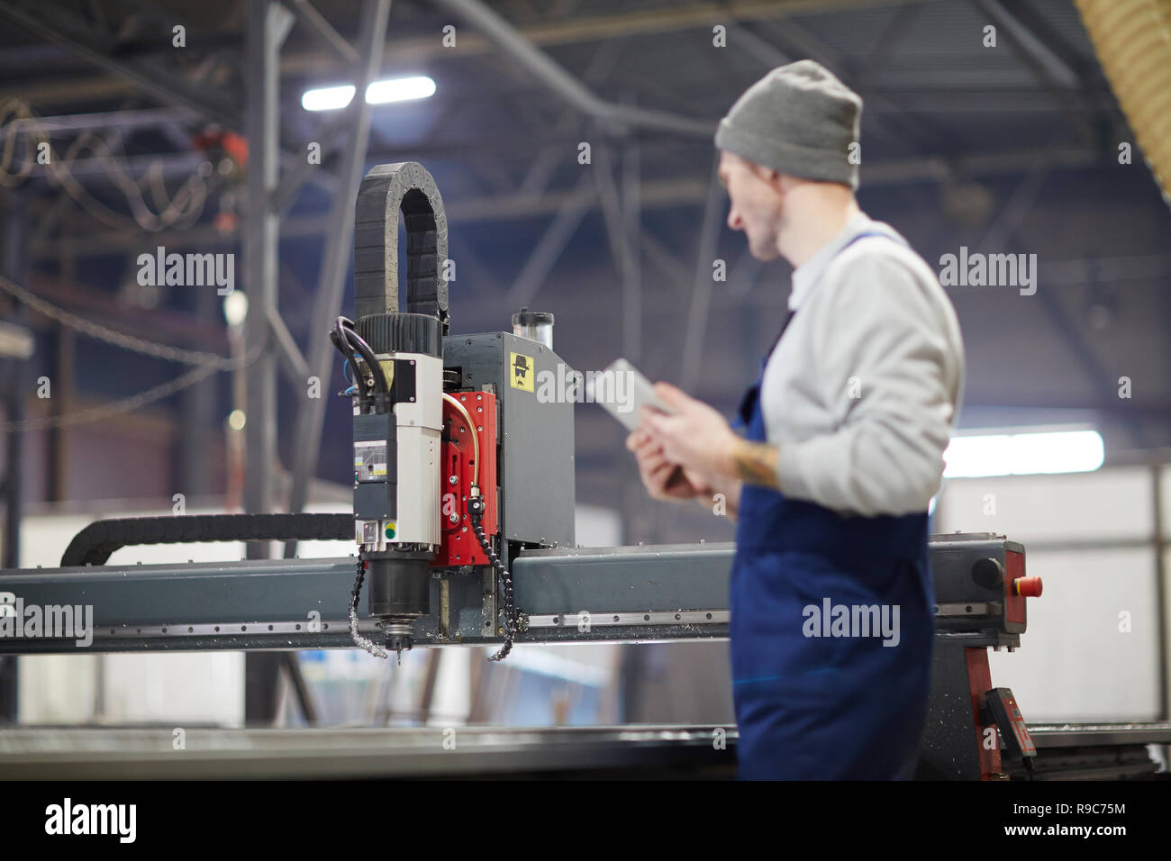 Shipbuilding process hi-res stock photography and images - Alamy