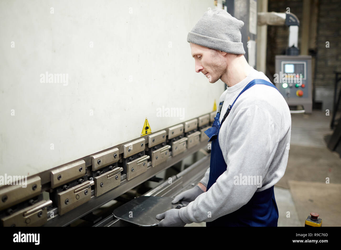 Processing hangar hi-res stock photography and images - Alamy