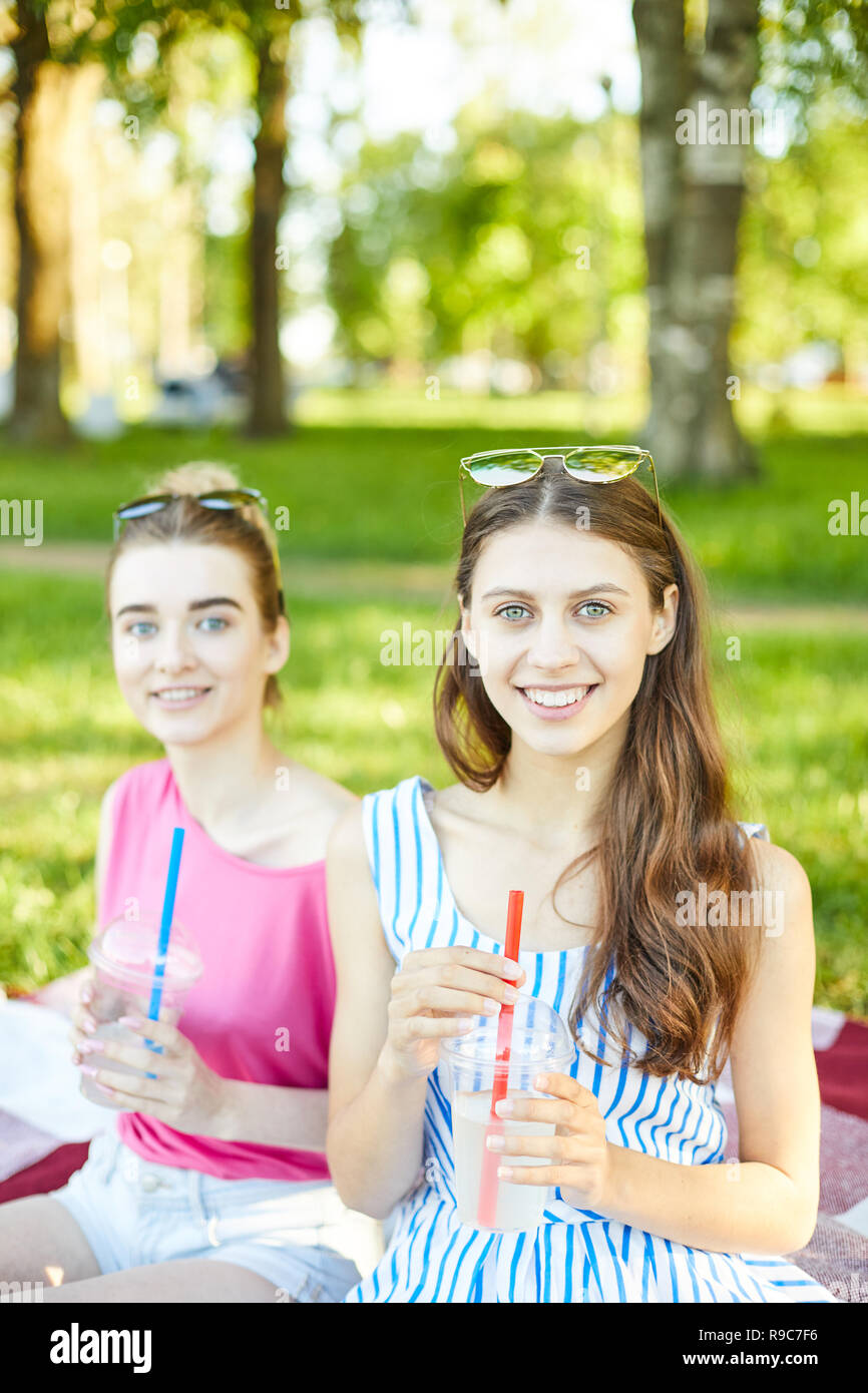 Hangout of girls Stock Photo - Alamy