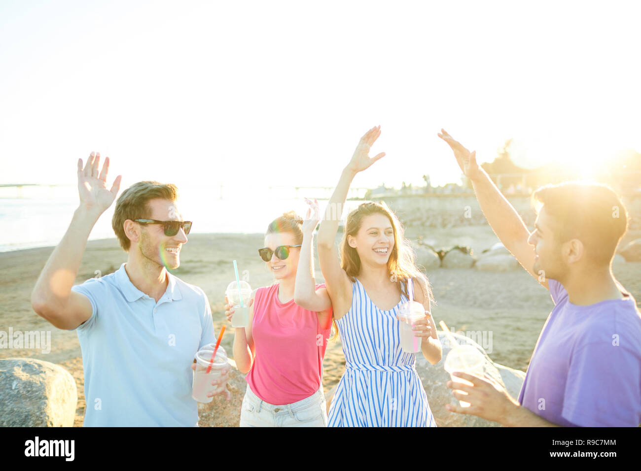 Young teenage couple dancing hi-res stock photography and images - Alamy