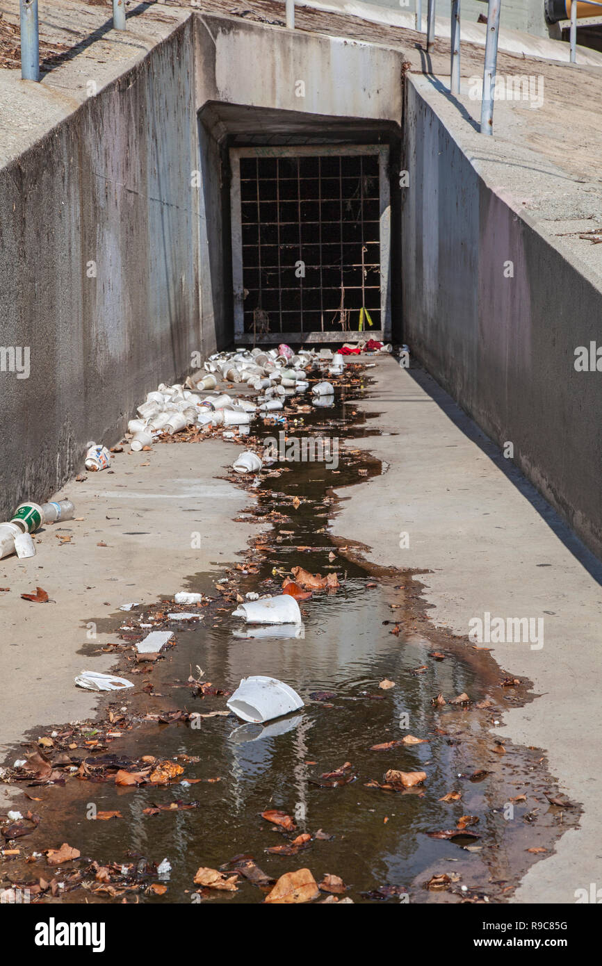 Plastic drain hi-res stock photography and images - Alamy