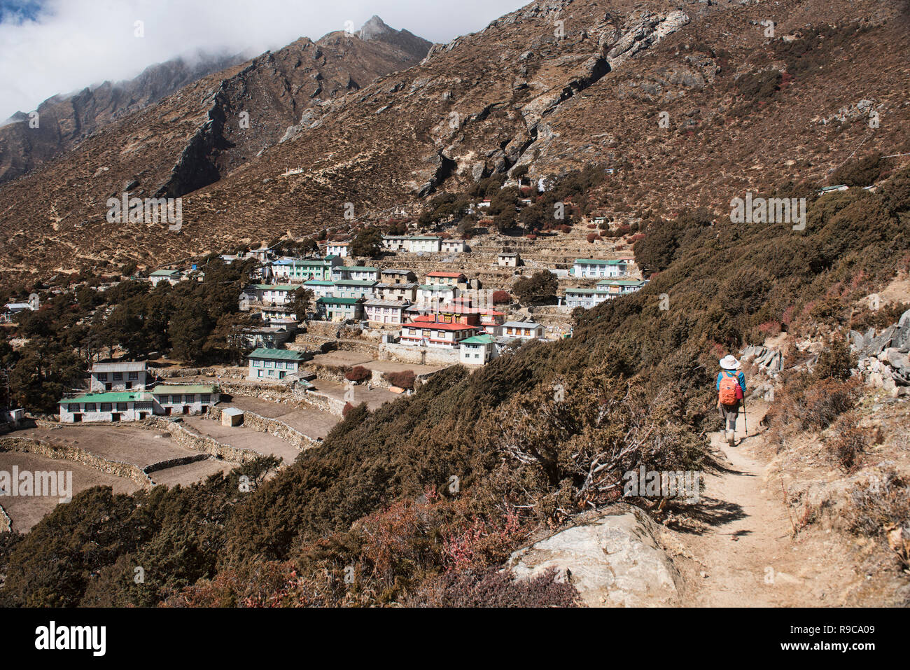 The Sherpa village of Upper Pangboche, Everest region, Khumbu, Nepal ...