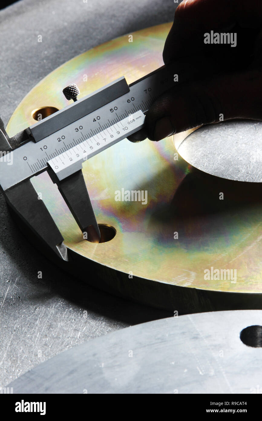 Pulley and Vernier metal sliding caliper Stock Photo - Alamy