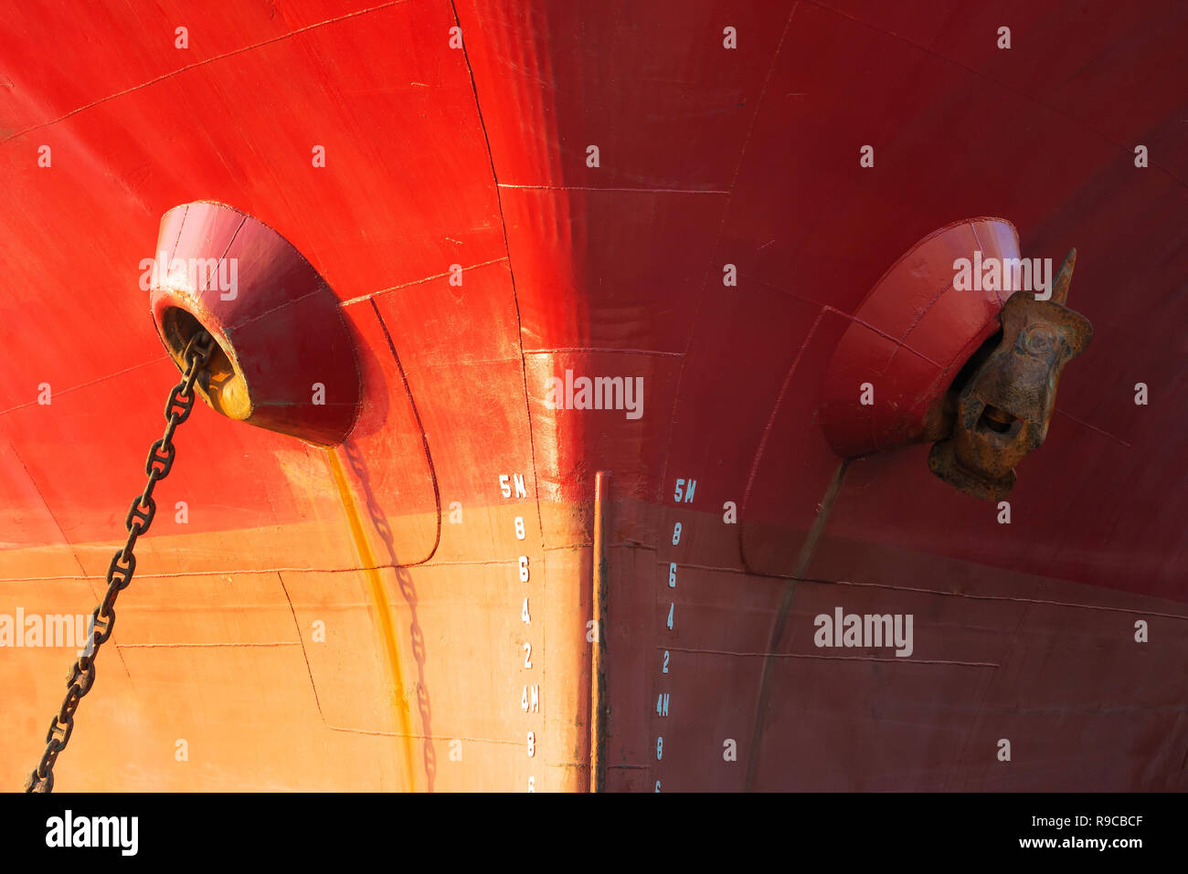 Metal surface hull hi-res stock photography and images - Alamy