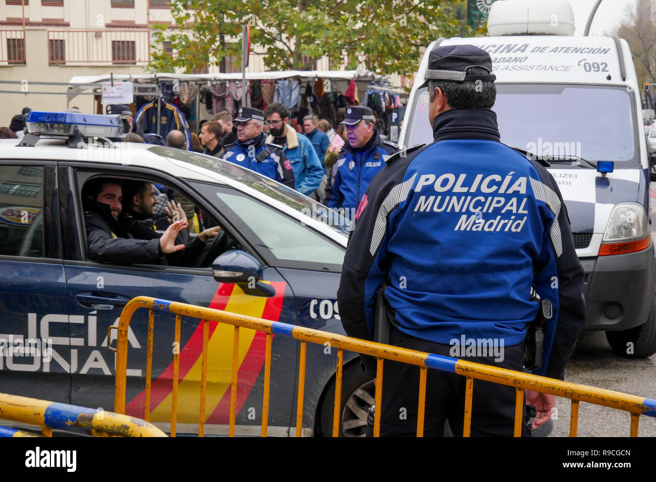Police municipale de madrid hi-res stock photography and images - Alamy