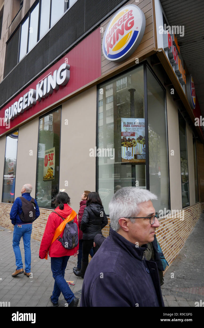 Burger King Hamburger restaurant, Madrid, Spain Stock Photo - Alamy