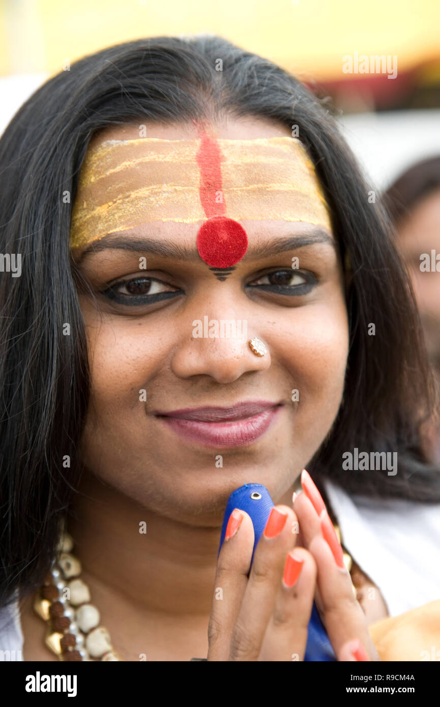 Kinnar hi-res stock photography and images - Alamy