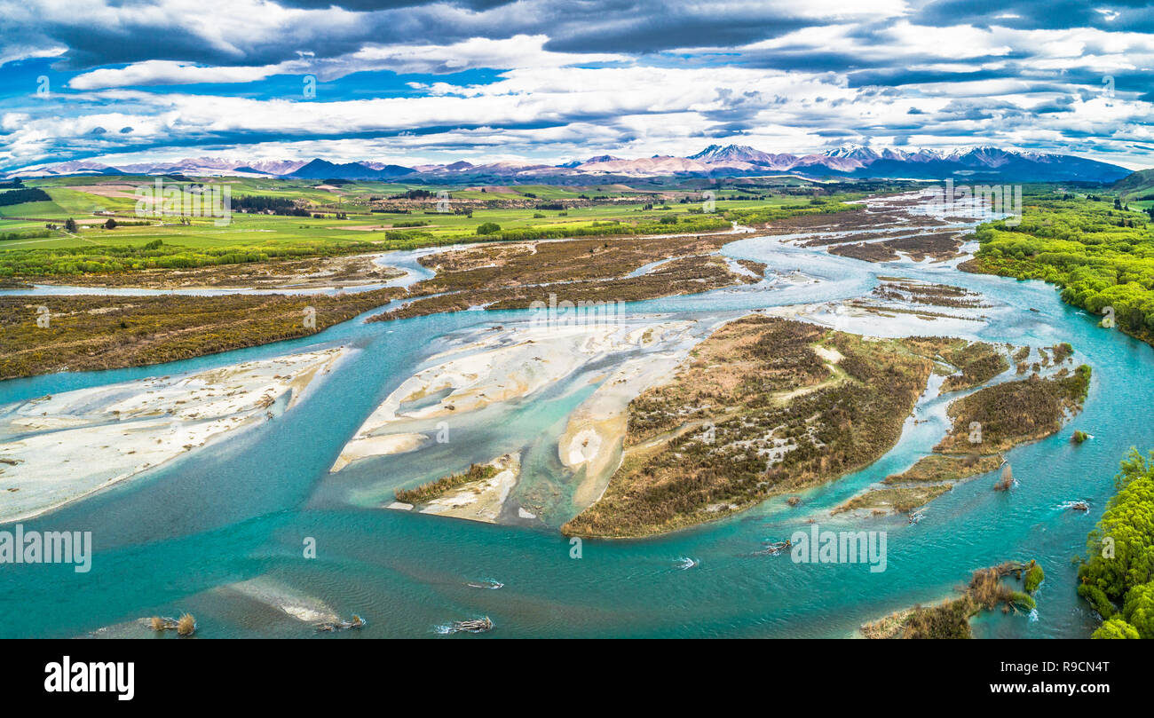 Waitaki River New Zealand Stock Photo - Alamy
