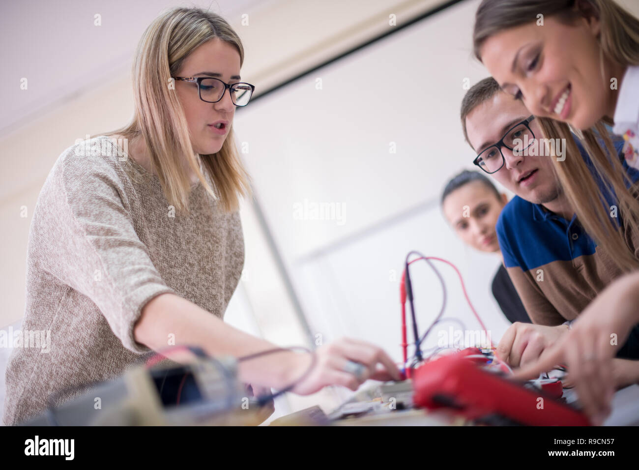 Technical practice teacher hi-res stock photography and images - Alamy