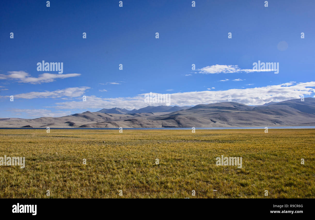 Stunning Tso Moriri Lake, the gem of Ladakh, India Stock Photo - Alamy