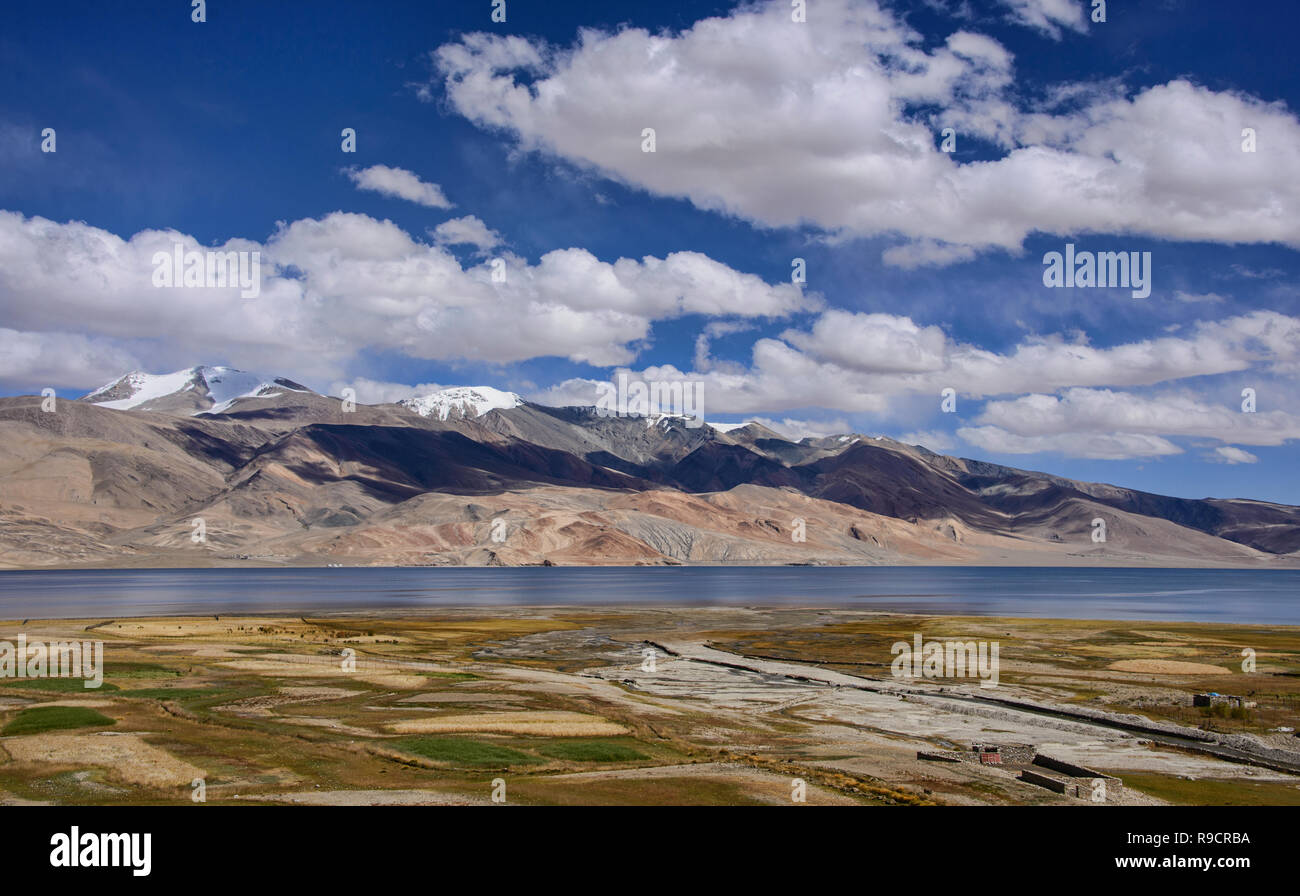 Stunning Tso Moriri Lake, the gem of Ladakh, India Stock Photo - Alamy
