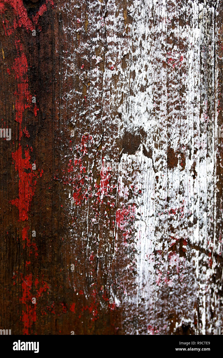 Peeling cardboard hi-res stock photography and images - Alamy