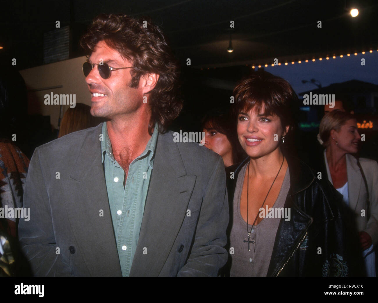 Lisa rinna 1993 hi-res stock photography and images - Alamy