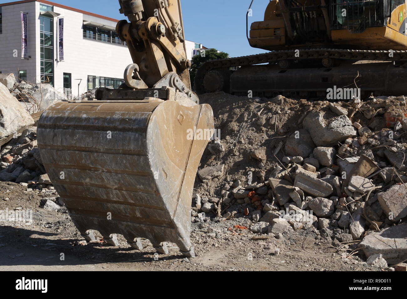 Earthmover hi-res stock photography and images - Alamy