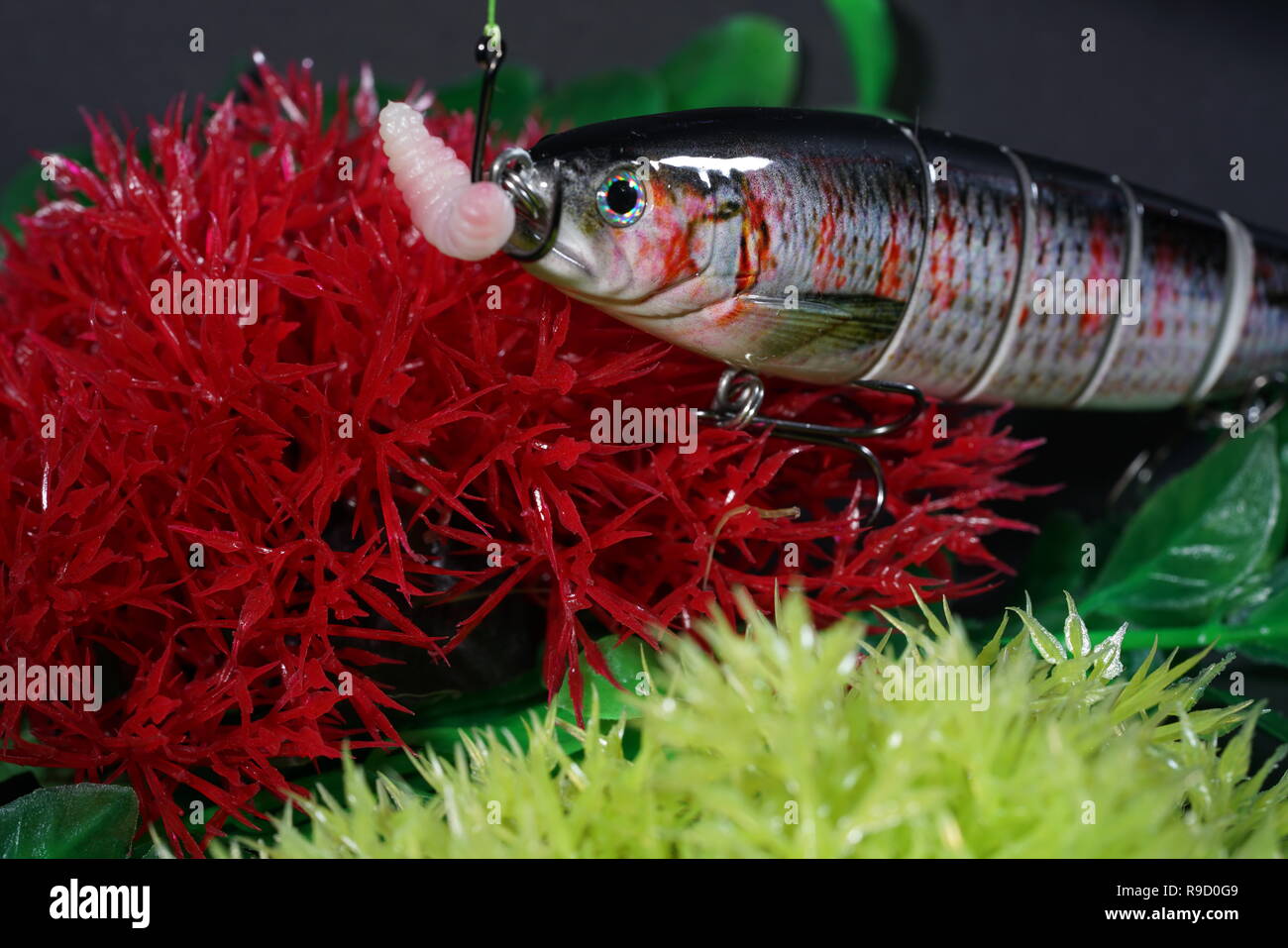 Artificial aquarium with artificial fish that are good for fishing for ...