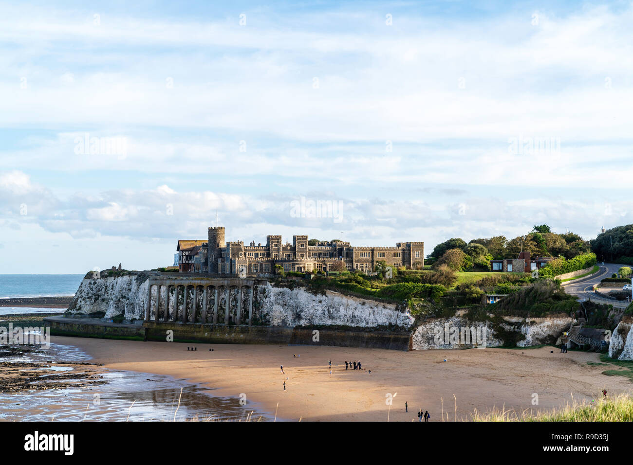 Kingsgate bay at low tide with chalk cliffs and famous Lord Holland ...