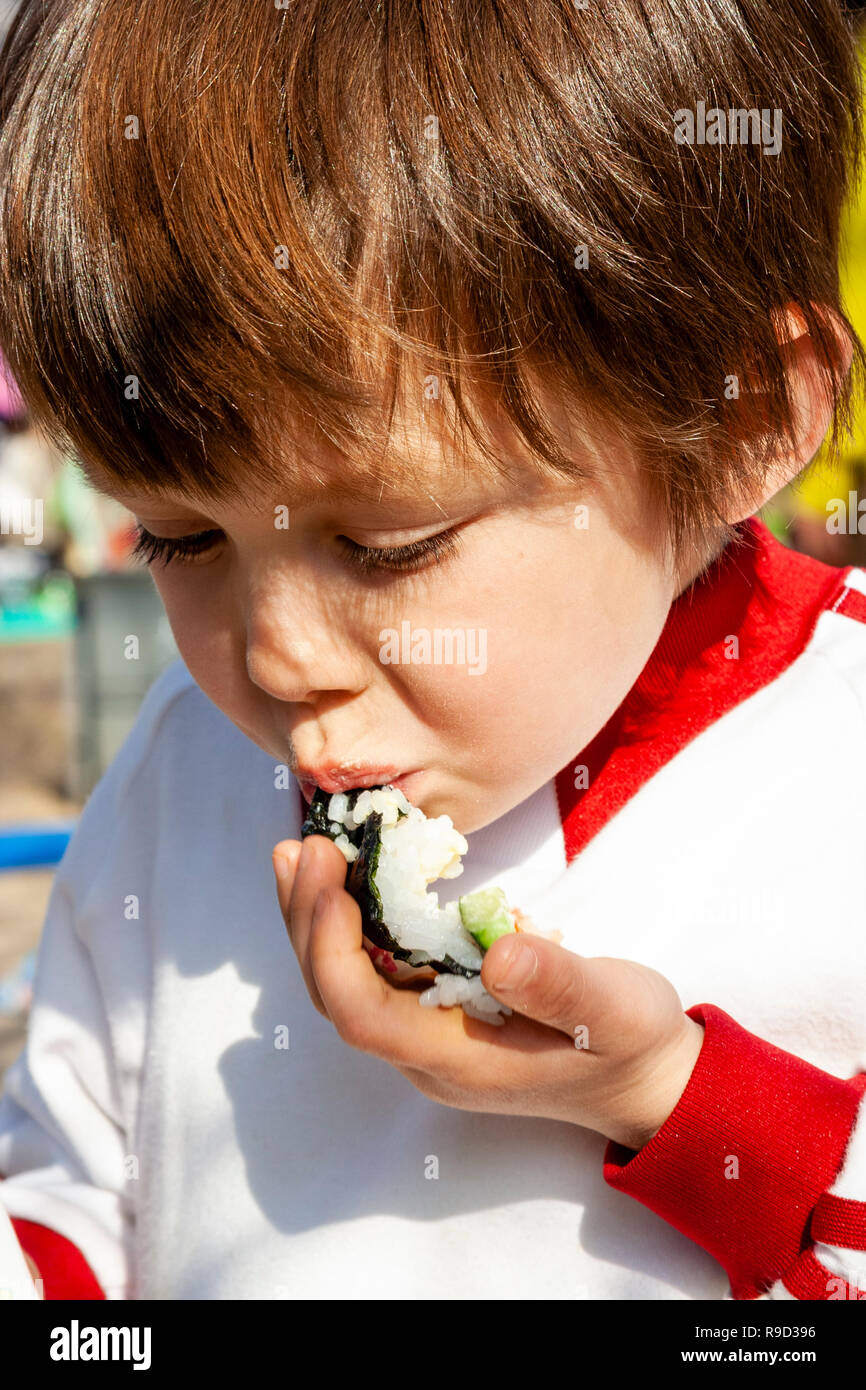 Rice ball wrapped in seaweed hi-res stock photography and images - Alamy