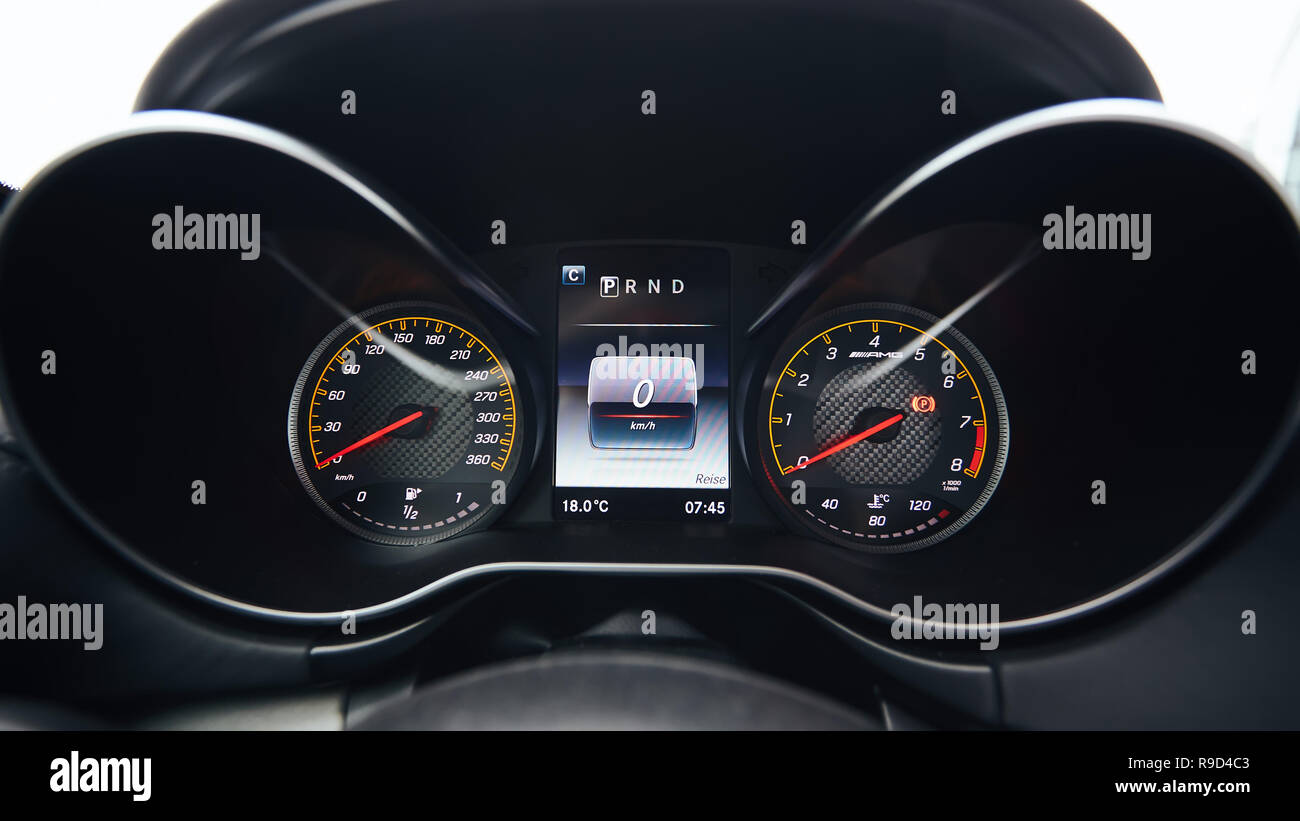The modern car interior dashboard details. Close up Stock Photo - Alamy