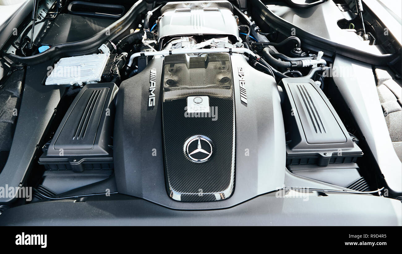Mercedes benz s63 hi-res stock photography and images - Alamy
