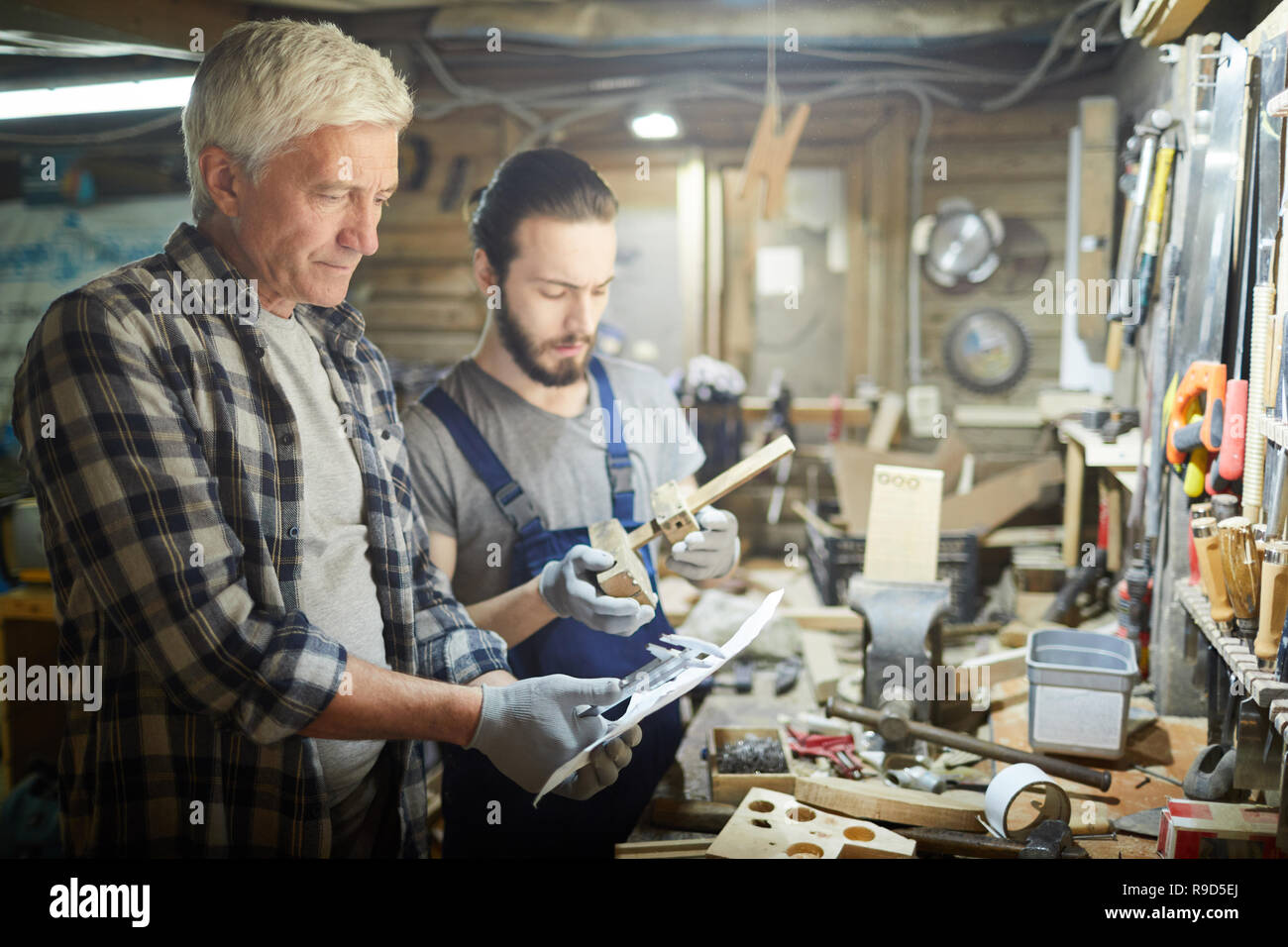 Men at work Stock Photo - Alamy