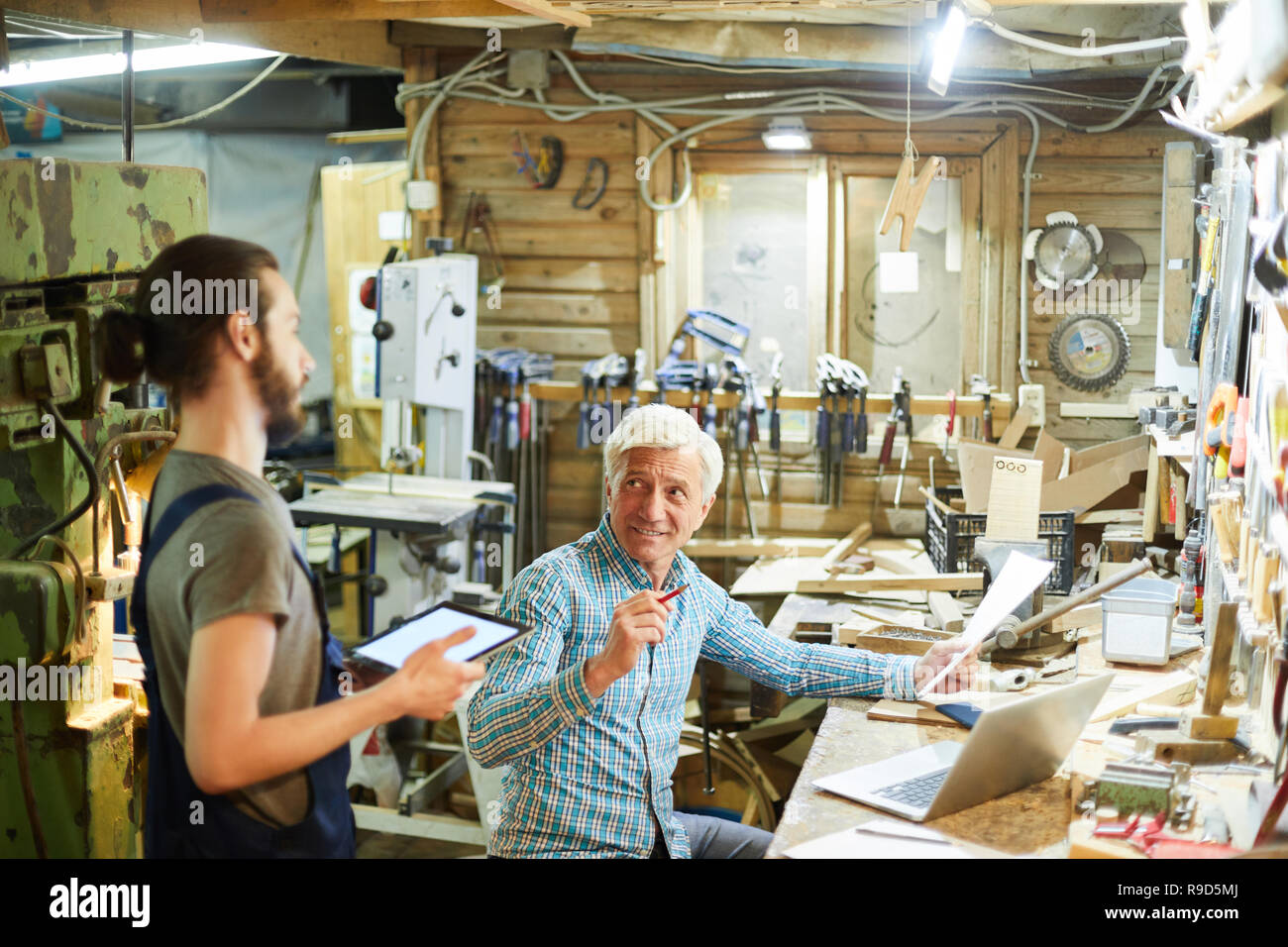 Dockyard workshop hi-res stock photography and images - Alamy