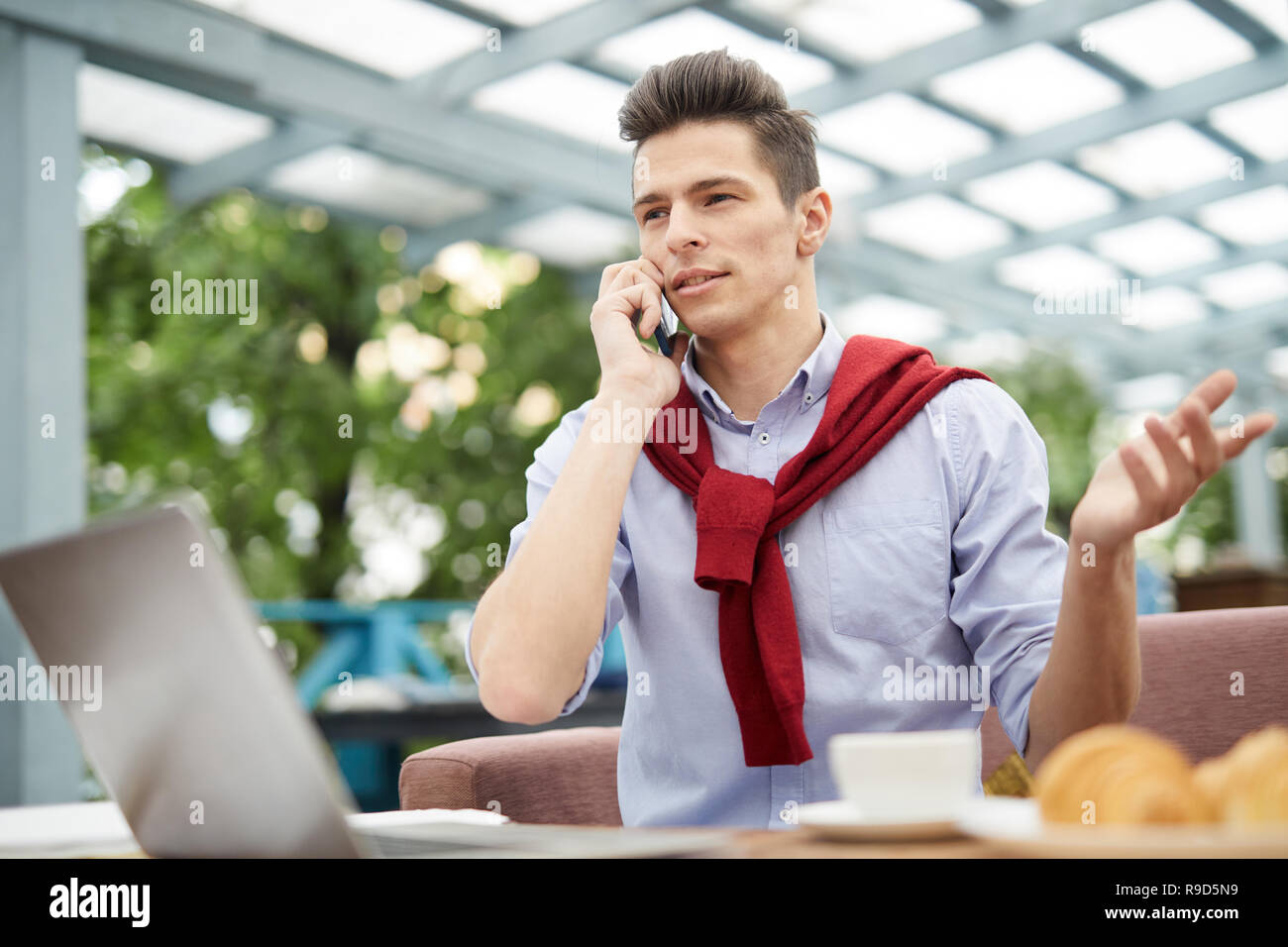 Professional clients hi-res stock photography and images - Alamy