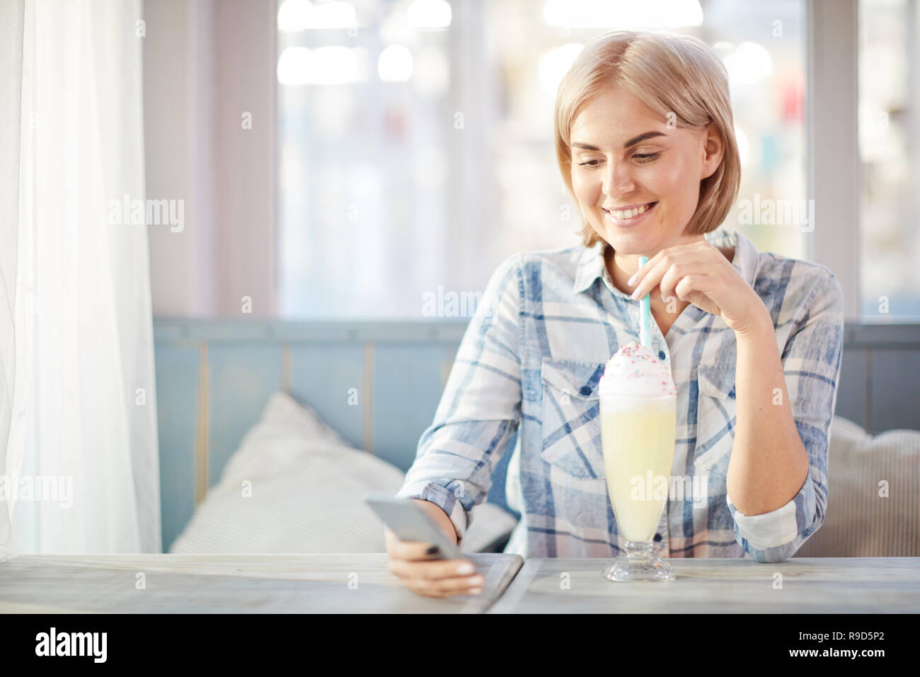 Rest in cafeteria Stock Photo - Alamy