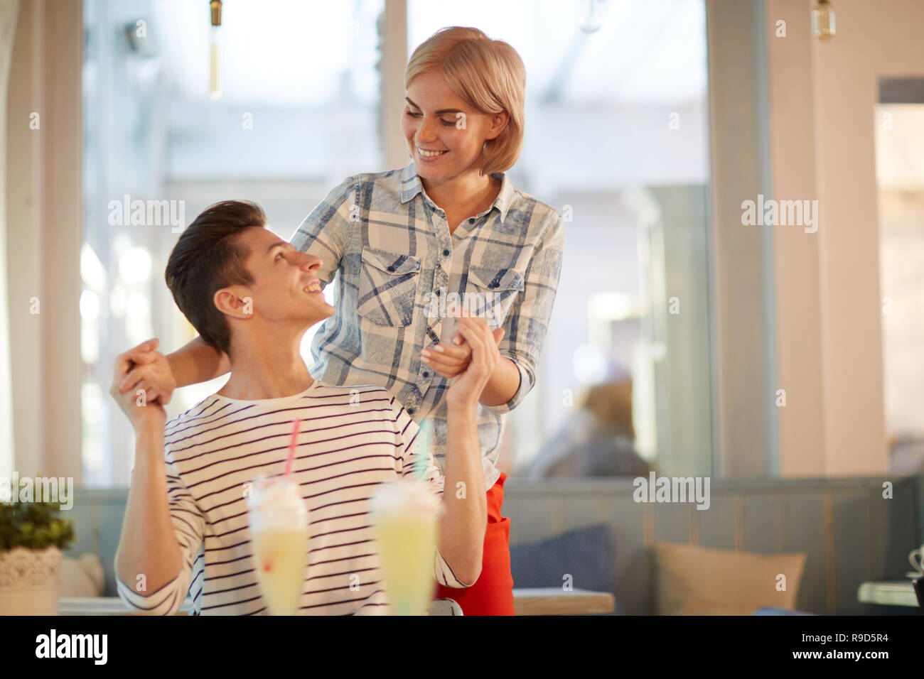 Surprise dessert hi-res stock photography and images - Alamy