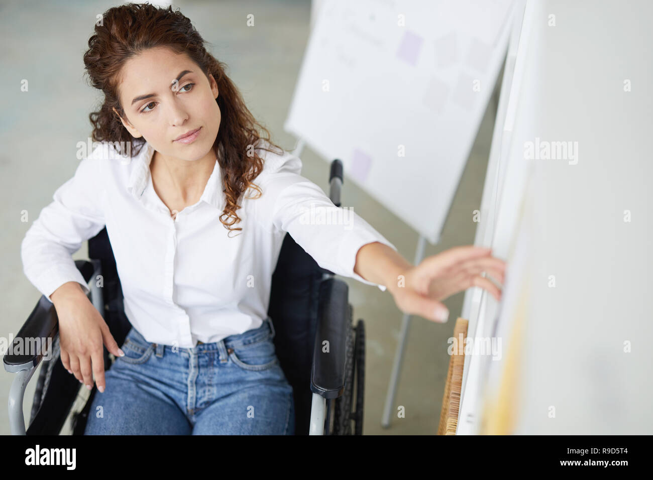 Young disable woman Stock Photo - Alamy