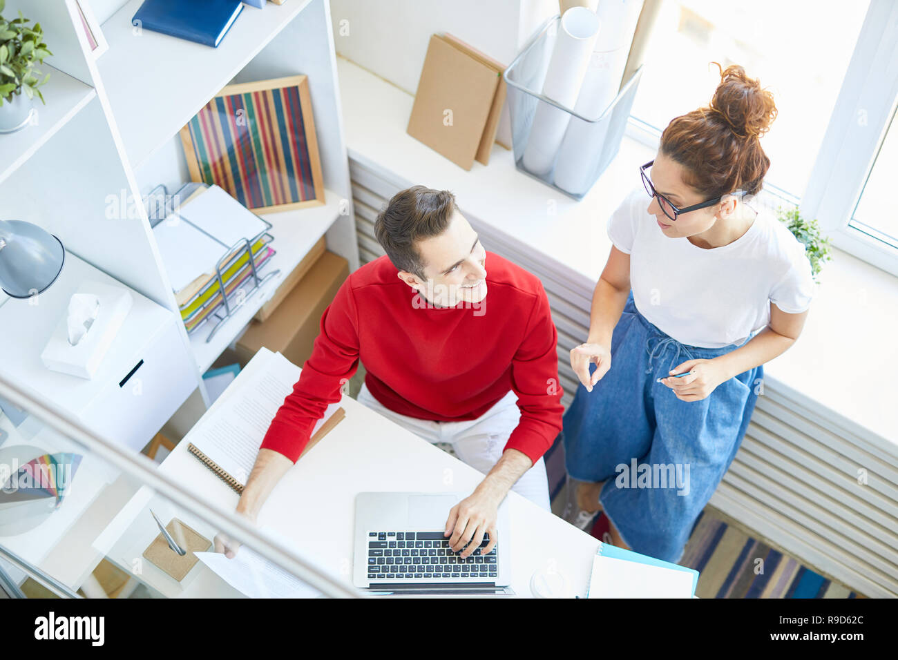Young designers hi-res stock photography and images - Alamy