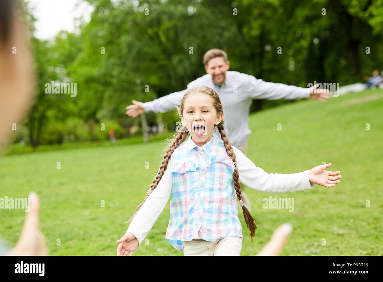 Parent child hi-res stock photography and images - Alamy