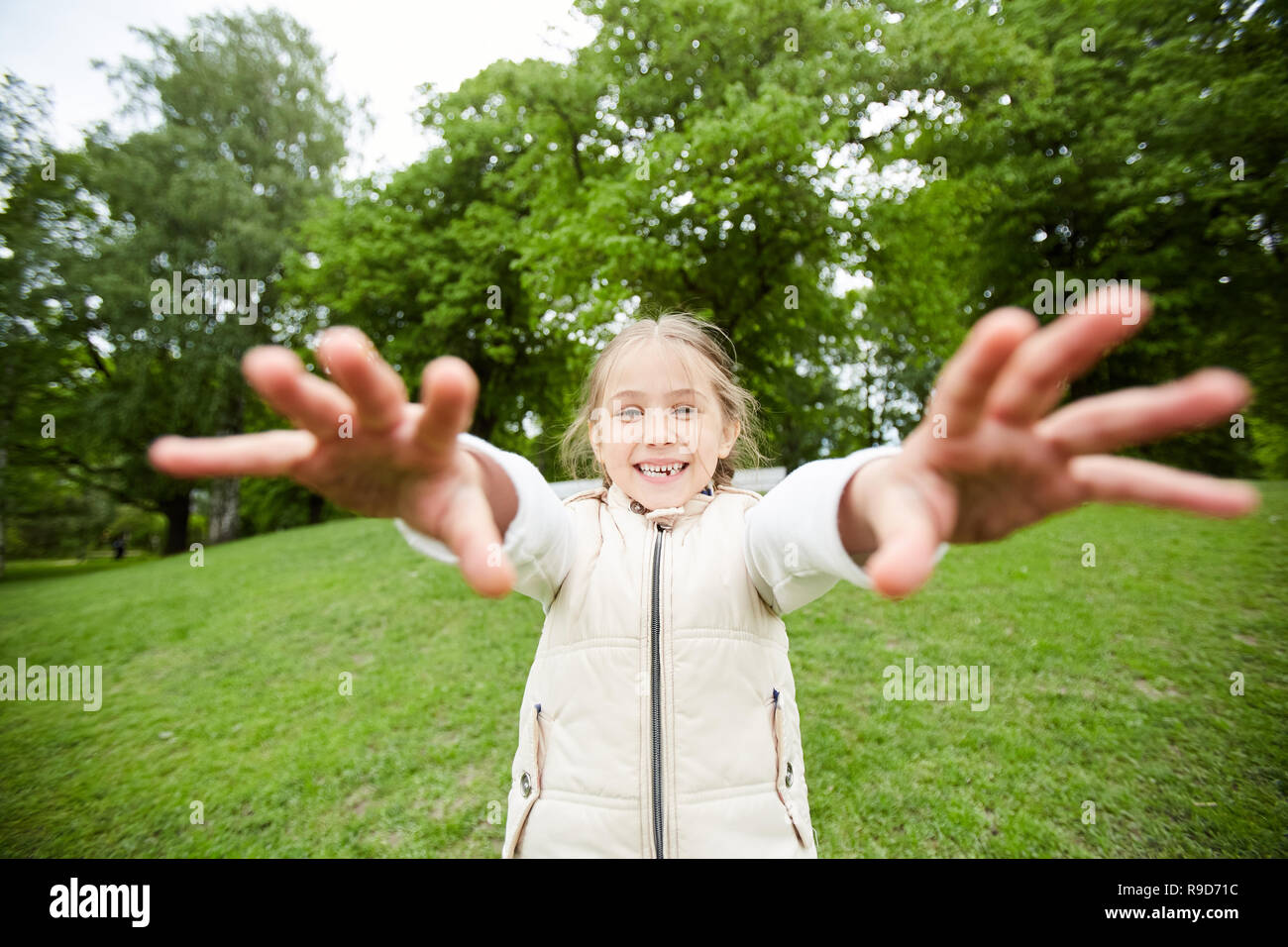 Child chill hi-res stock photography and images - Alamy