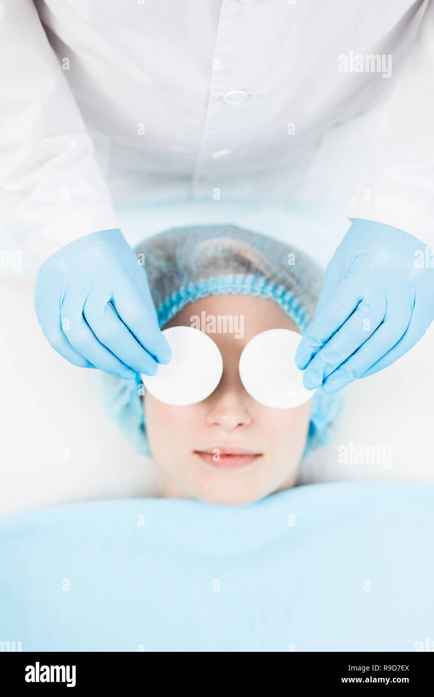 Spa procedure hi-res stock photography and images - Alamy