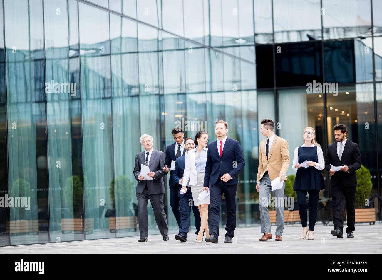 Business partners talking outdoor hi-res stock photography and images ...