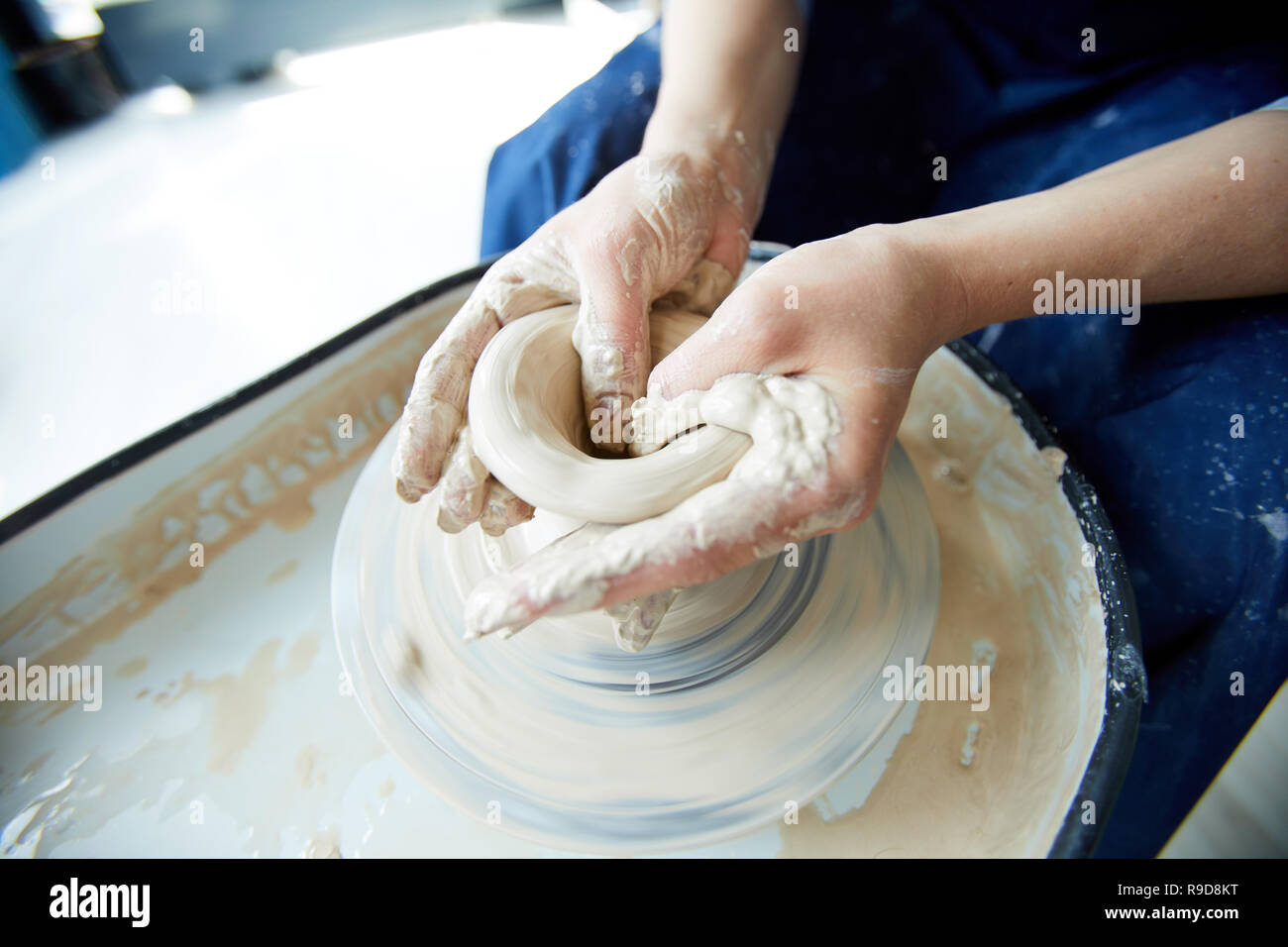 Pottery machine hi-res stock photography and images - Alamy