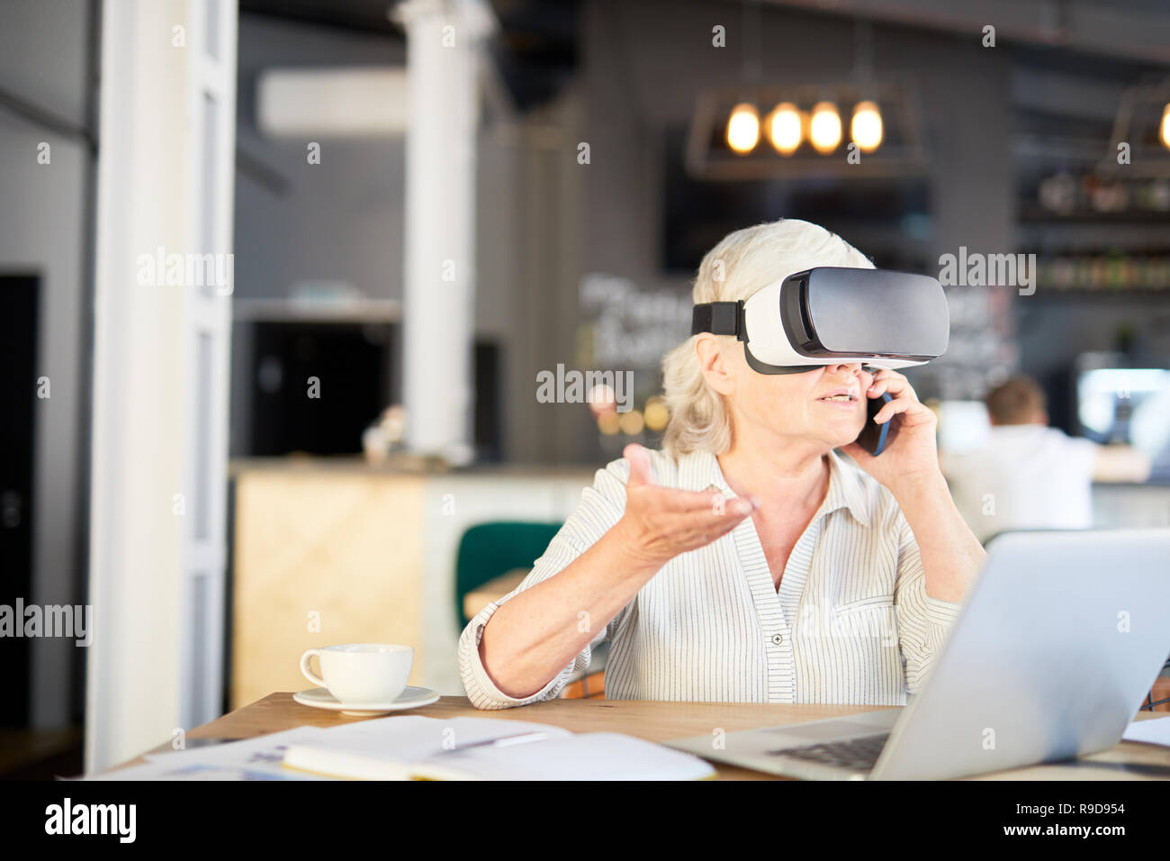 Employer device hi-res stock photography and images - Alamy
