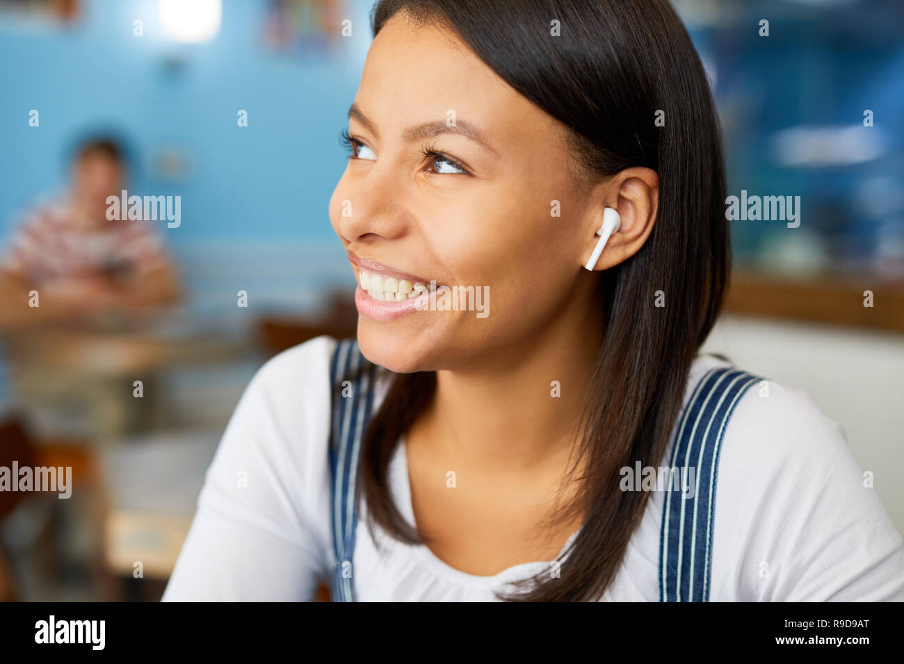 Young pretty woman enjoying music hi-res stock photography and images ...
