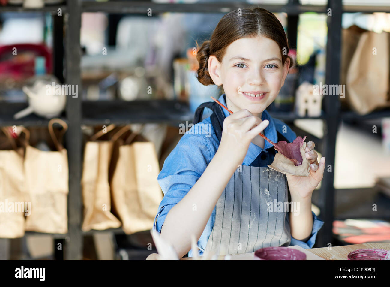 Artist or craftsperson Stock Photo - Alamy