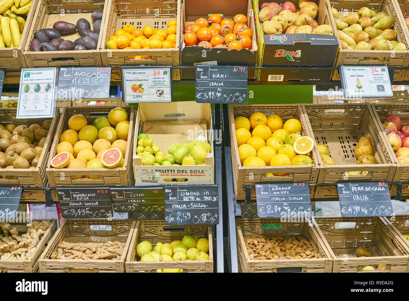 MILAN, ITALY - CIRCA NOVEMBER, 2017: assortment of fruits on display ...