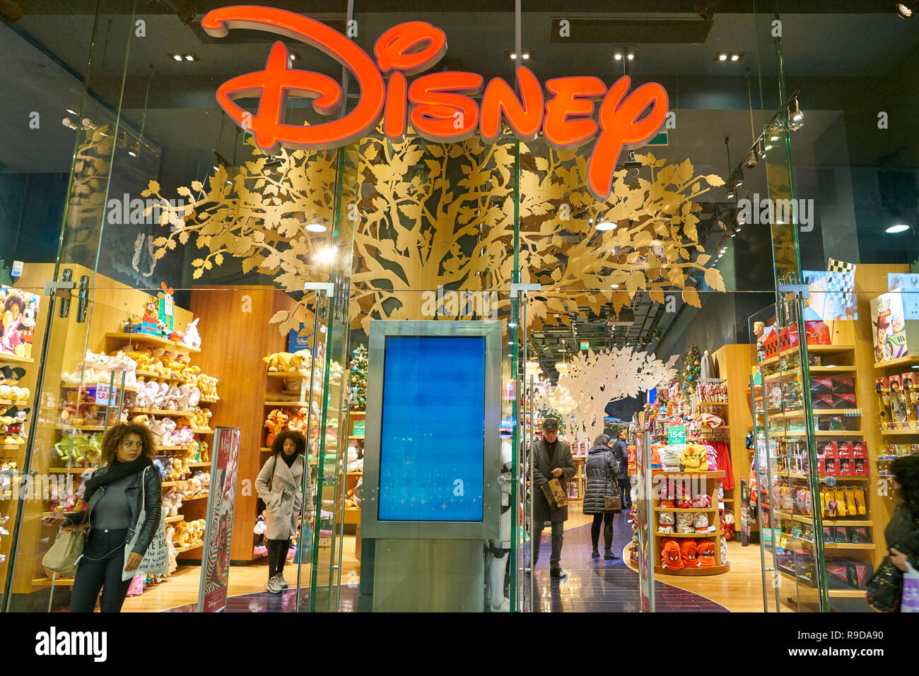 MILAN, ITALY - CIRCA NOVEMBER, 2017: entrance to Disney Store in Milan ...