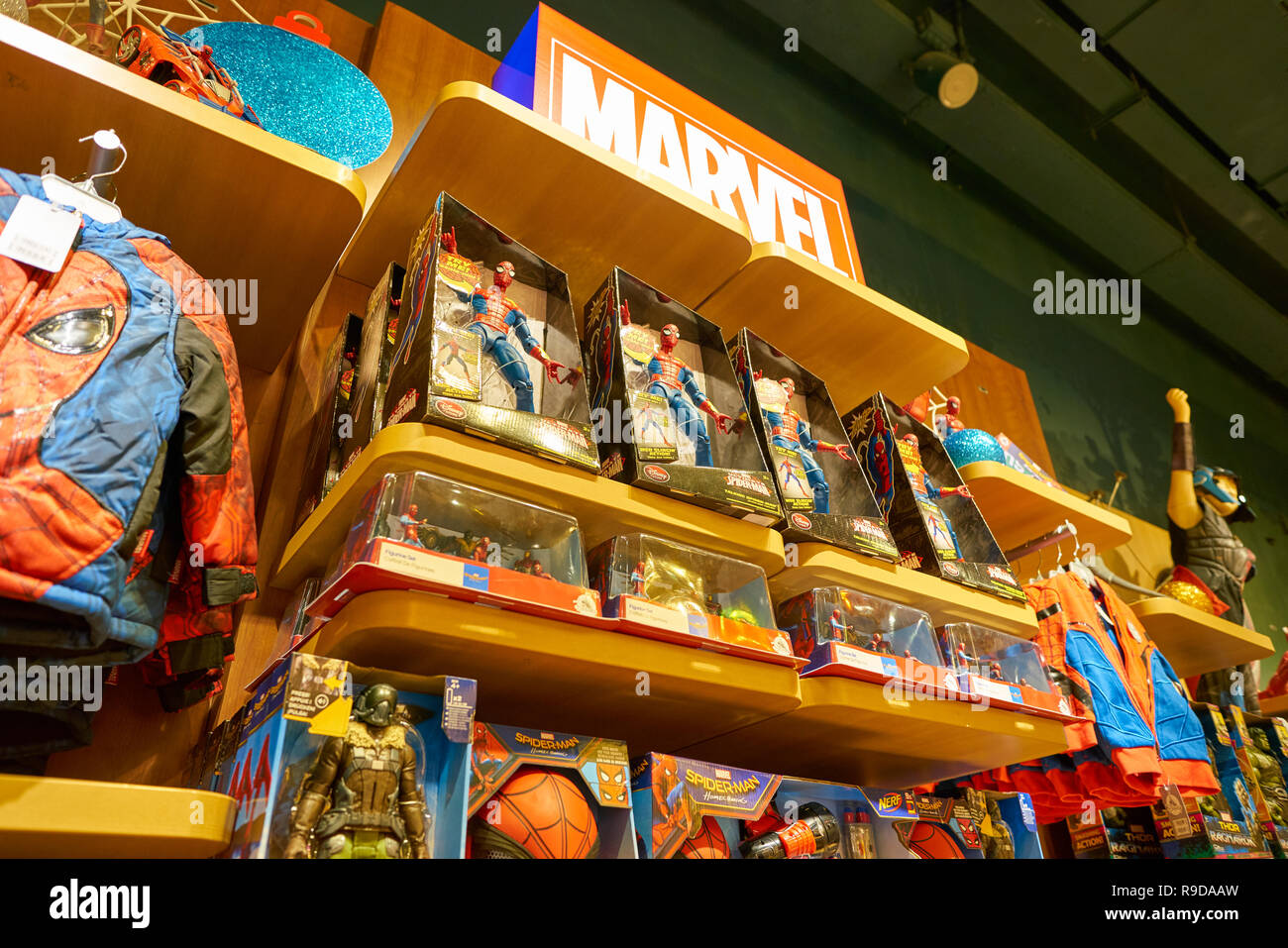 Disney store italy hi-res stock photography and images - Alamy