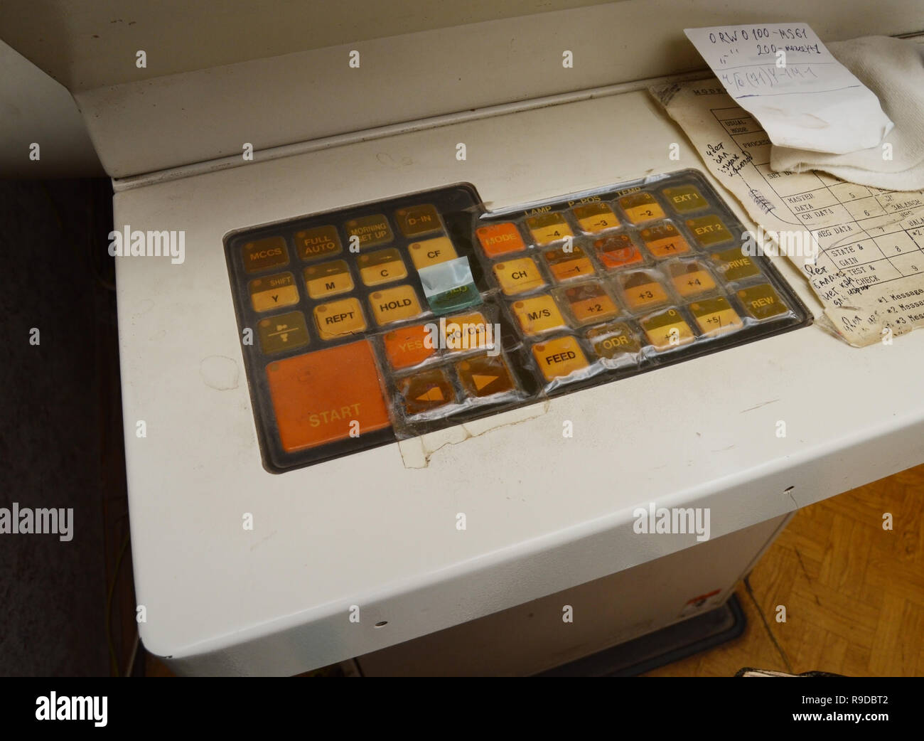 Panel printer hi-res stock photography and images - Alamy