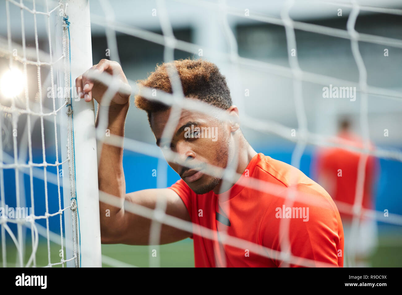 African american athlete tired hi-res stock photography and images - Alamy
