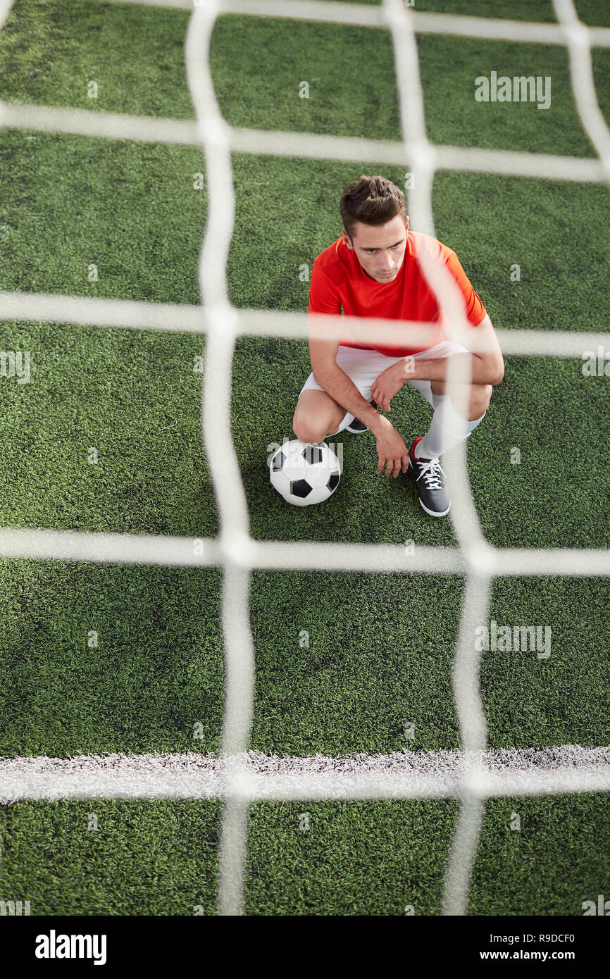 Football field overview hi-res stock photography and images - Alamy